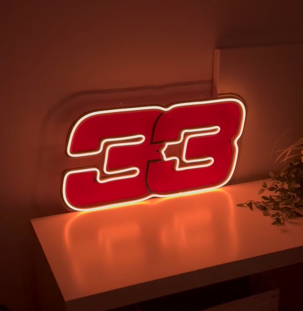 NEONNUMBER – Formula Neon